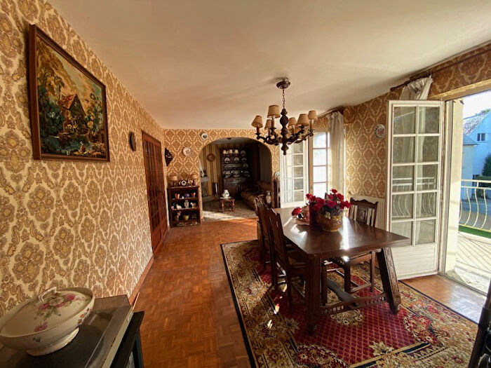 Maison à vendre - Trégueux - 11 pièces - 6 chambres