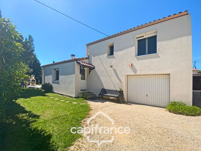 Maison 5 pièces à vendre à Saint-Jean-de-Muzols