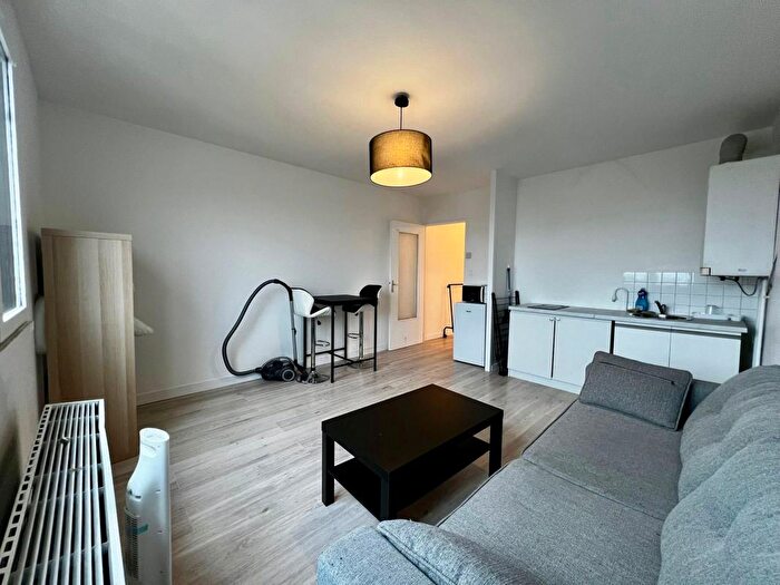 Le Pont-de-Claix, Iles de Mars : Appartement 2 pièces à louer