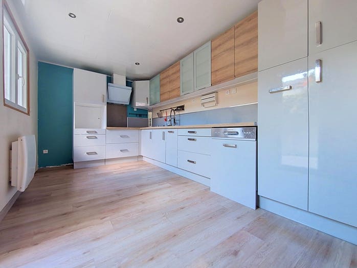 Croix, Saint-Pierre : Maison 4 pièces à vendre