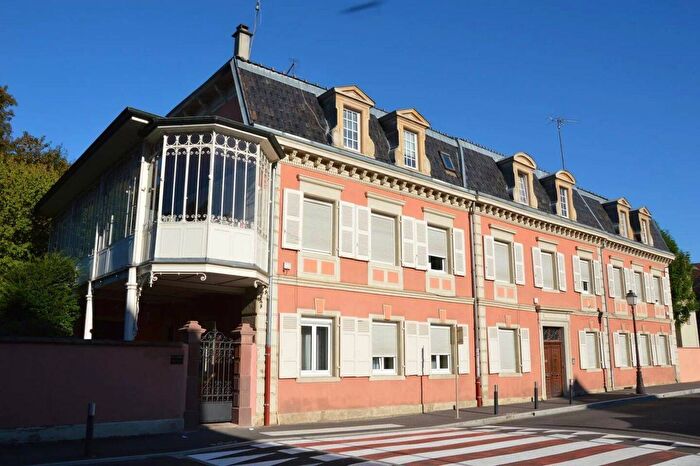 Appartement 5 pièces à Est, Altkirch, à louer