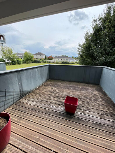 Appartement 3 pièces à Lons, à louer