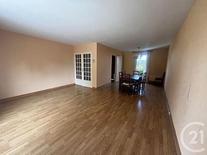 Maison à vendre - Les Essarts-le-Roi - 8 pièces - 6 chambres