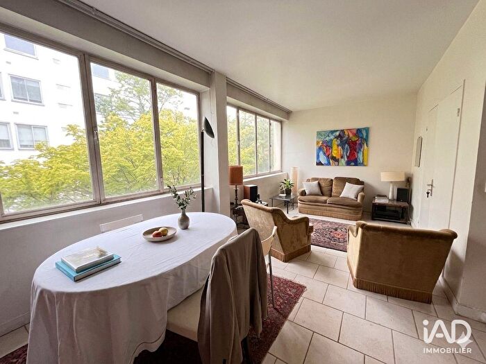 Neuilly-sur-Seine, Parc de Neuilly : Appartement 3 pièces à vendre