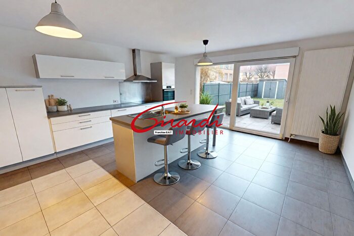 Maison à vendre - Uffholtz - 5 pièces - 4 chambres