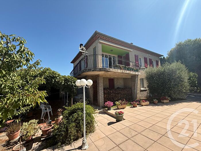 Maison à vendre - Aubagne, Arnaud Solans, Garlaban Royante, Saint-Mitre - 5 pièces - 4 chambres