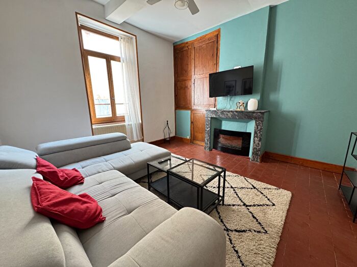 Maison à louer - Saint-Chinian - 2 pièces - 1 chambre