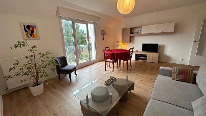 Appartement à vendre - Vannes, Nord Est - 5 pièces - 4 chambres