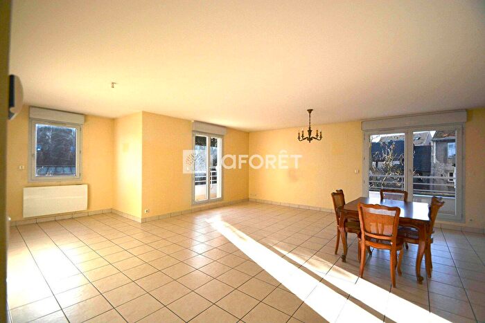 Appartement à louer - Route dOrleans, Pithiviers - 3 pièces - 2 chambres