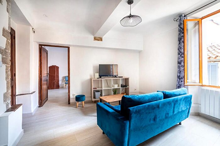 Hyères, Centre-ville : Appartement 2 pièces à vendre