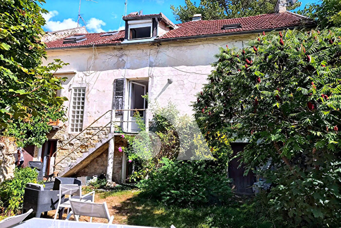 Maison 3 pièces à Nesles-la-Vallée, à vendre
