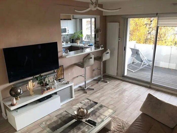 Appartement à louer - Savigny-sur-Orge - 2 pièces - 1 chambre