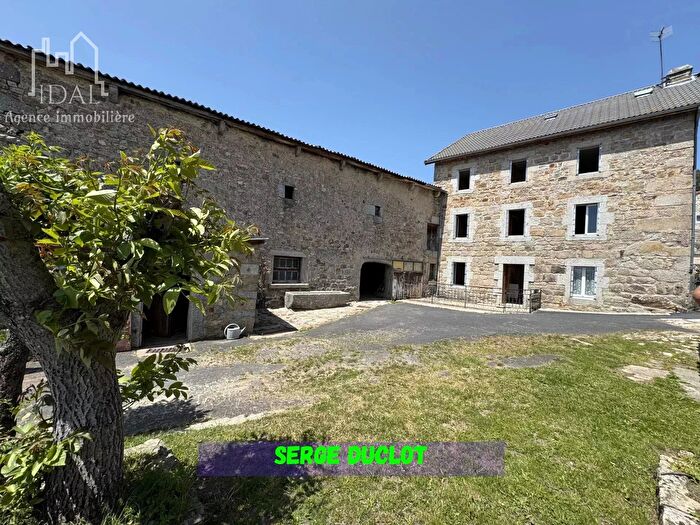 Maison à vendre - Saint-Léger-du-Malzieu - 6 pièces - 3 chambres