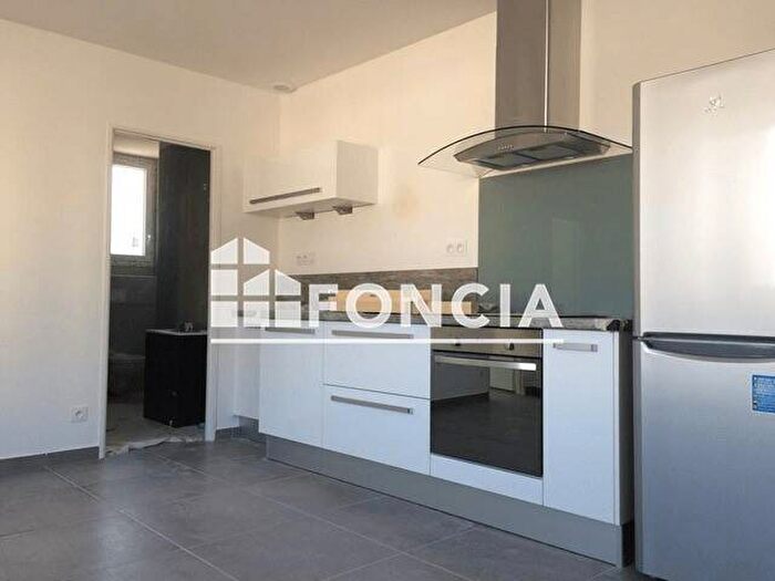 Appartement à louer - Croix Rouge-Portail-Rouge Sémard, Saint-Martin-dHères - 2 pièces - 1 chambre