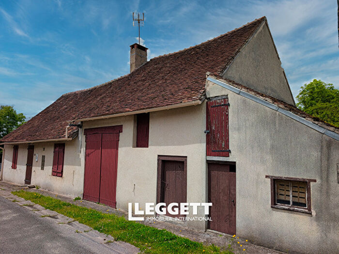Maison à vendre - Lussac-les-Églises - 3 pièces - 2 chambres