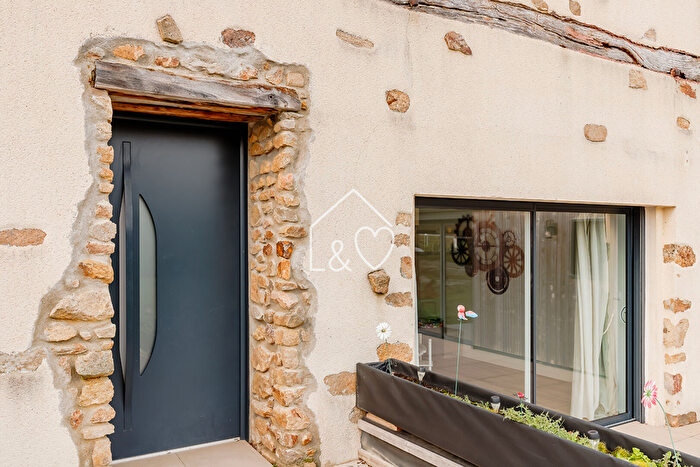 Maison à vendre - La Roche-sur-Yon, Le Bourg sous la Roche - 5 pièces - 3 chambres