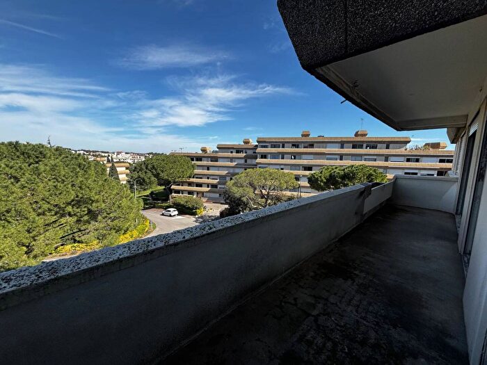 Appartement à louer - Ovalie, Bagatelle, Pas du Loup, Montpellier - 2 pièces - 1 chambre