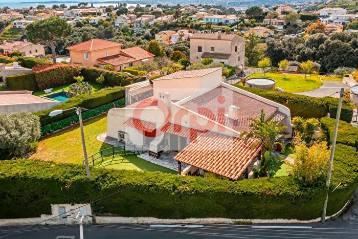 Maison à vendre - Saint-Laurent-du-Var, Jacquons, Plateaux Fleuris - 4 pièces - 3 chambres