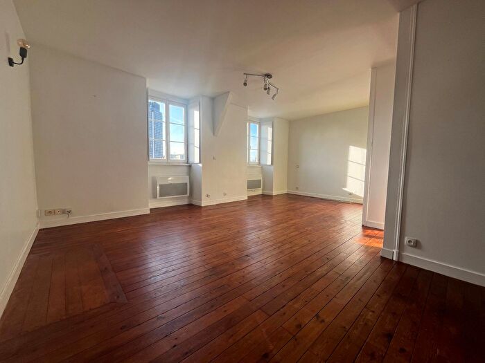 Nantes, Centre-ville : Appartement 3 pièces à louer