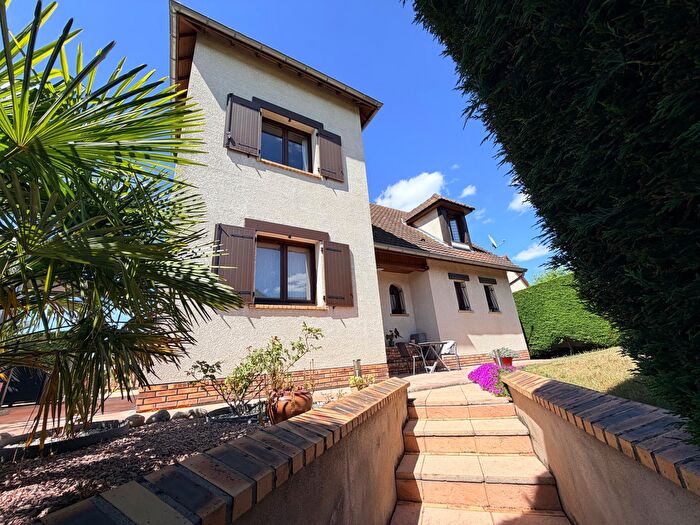Maison 5 pièces à Cusset, Presles, Montbéton, à vendre