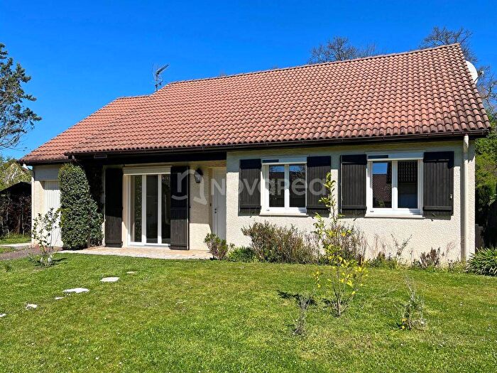 Maison à louer - Erckman-Val dOr-Pont Long, Lons - 4 pièces - 3 chambres