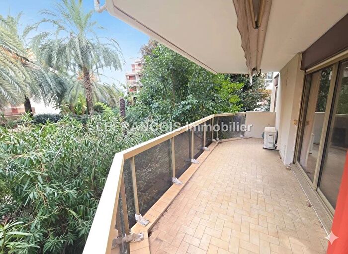 Appartement à louer - Moulieres, Le Cannet - 3 pièces - 1 chambre