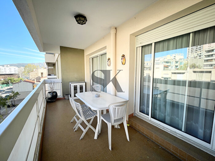 Appartement à vendre - Marseille e , Le Camas - 3 pièces - 2 chambres