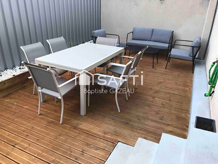 Appartement à vendre - Bourges, Centre-ville, Charlet, Lahitolle, Pignoux, Sembat - 5 pièces - 3 chambres