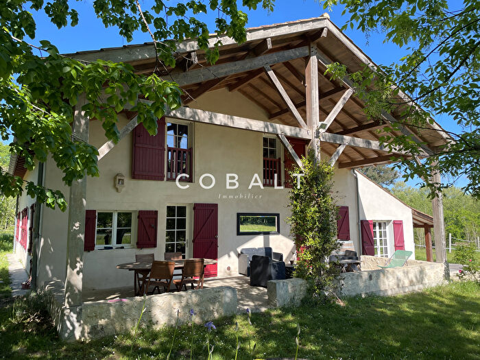 Maison à vendre - Sos - 10 pièces - 6 chambres