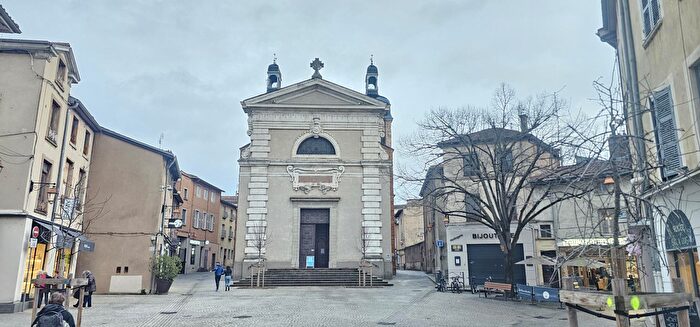 Appartement à vendre - Neuville-sur-Saône - 4 pièces - 3 chambres