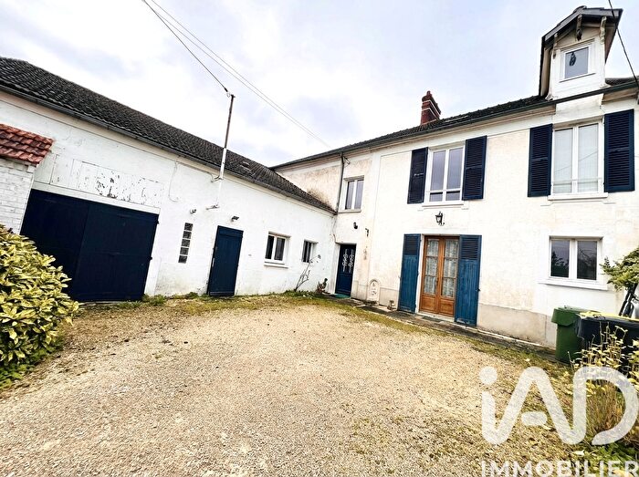 Maison à vendre - La Ferté-sous-Jouarre - 6 pièces - 4 chambres