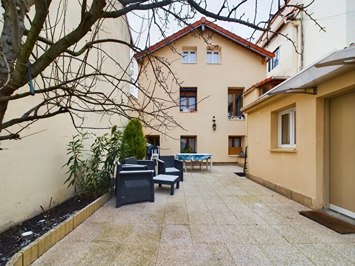 Maison à vendre - Vitry-sur-Seine, Les Ardoines - 6 pièces - 4 chambres