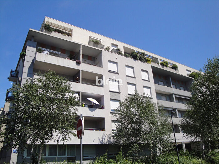 Appartement 2 pièces à louer à Grenoble, Village Olympique