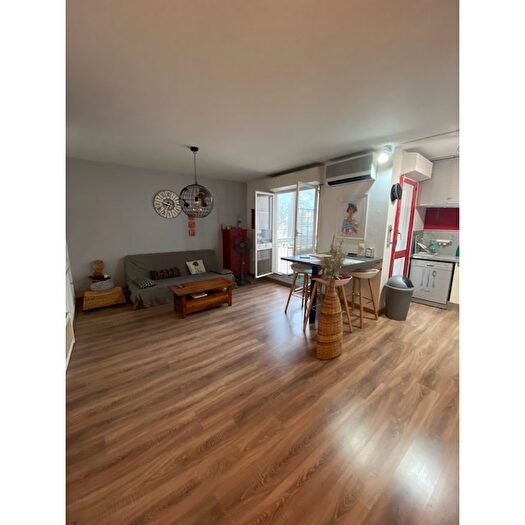 Appartement à louer - Toulon, La Rode - 3 pièces - 2 chambres