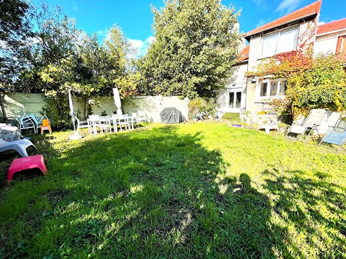 Maison à vendre - Maisons-Alfort, Les Julliottes - 5 pièces - 3 chambres