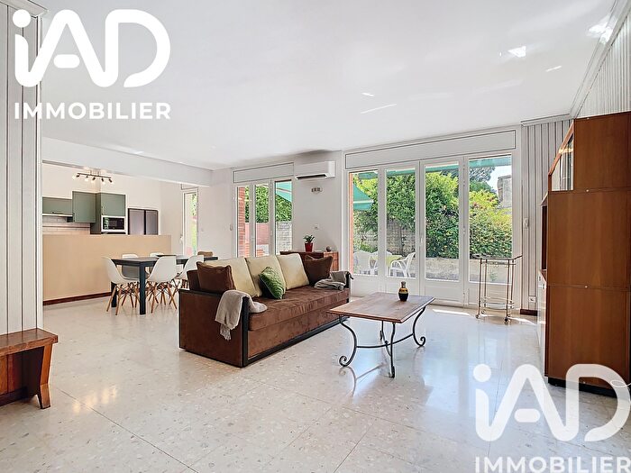 Maison à vendre - Prades - 7 pièces - 5 chambres