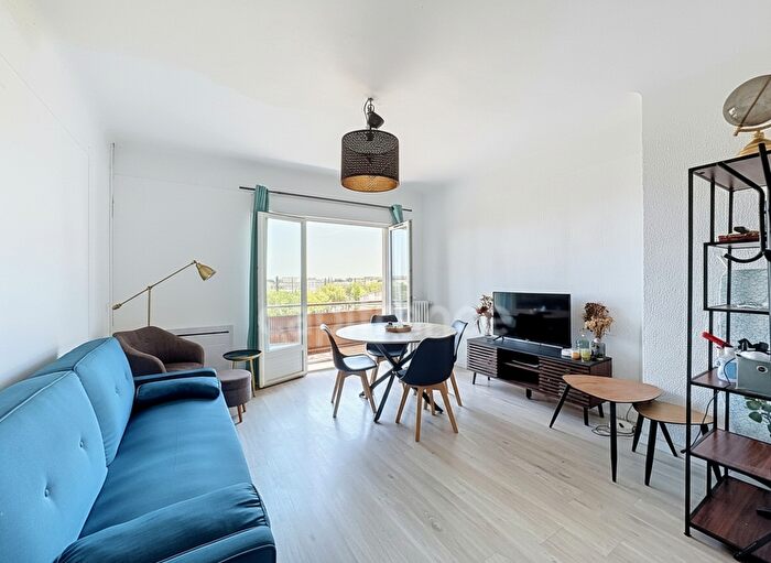 Nîmes, Carmes : Appartement 6 pièces à vendre