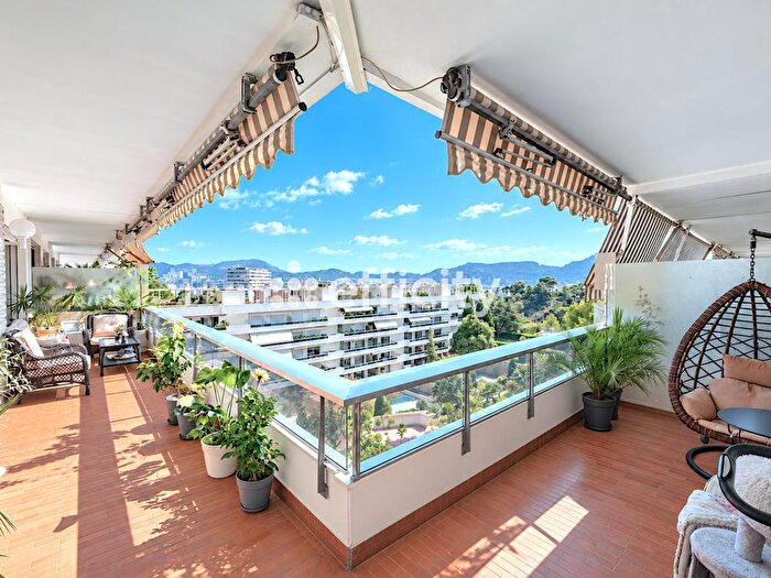 Appartement 5 pièces à Marseille 8ème, Perier, à vendre