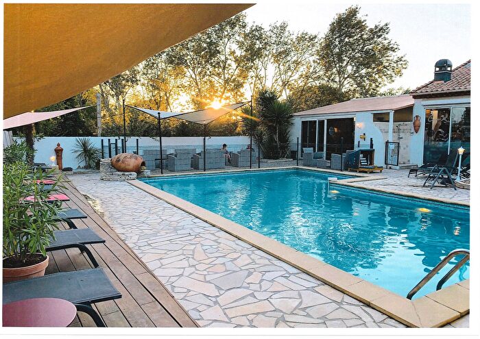 Maison à vendre - Marseillan, Onglous, Maldormir, Maison des Pêcheurs - 9 pièces - 5 chambres