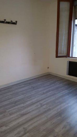Renaudie-La Plaine, Saint-Martin-d'Hères : Appartement 2 pièces à louer