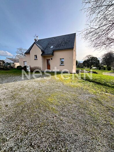Maison à louer - Guéhenno - 6 pièces - 5 chambres