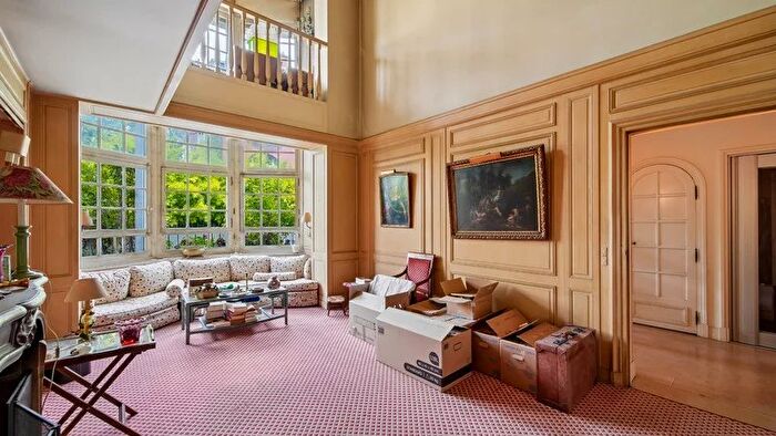Neuilly-sur-Seine, Saint-James, Madrid - Maison 8 pièces à vendre