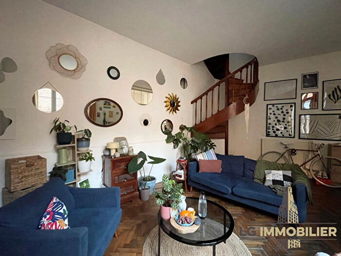 Appartement à louer - Amiens, Centre-ville - 2 pièces - 1 chambre