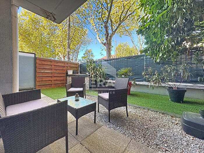 Vaulx-en-Velin, Vaulx en Velin Sud - Appartement 2 pièces à vendre