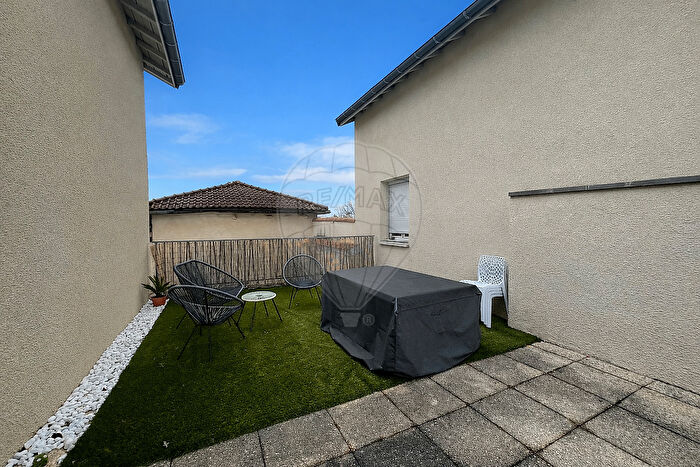 Appartement à vendre - Villefranche-sur-Saône, Centre-ville - 2 pièces - 1 chambre