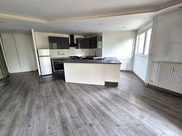 Appartement 4 pièces à louer à Les Arpents-Le Sud, Éragny