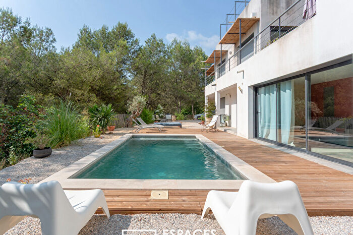 Maison 9 pièces à vendre à Beaucaire, Ugernum