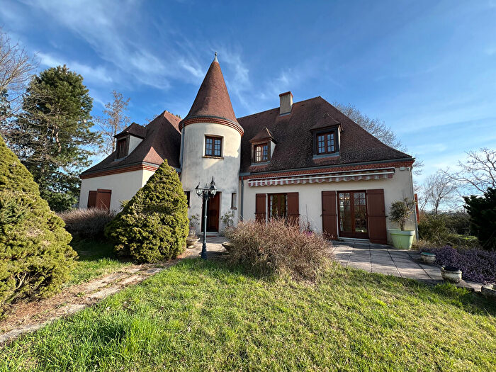 Maison à vendre - Trévol - 8 pièces - 6 chambres