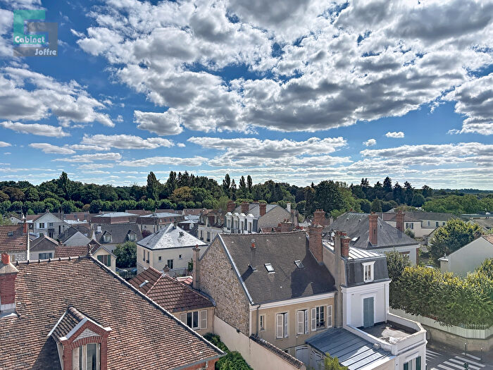 Fontainebleau, Provenceaux, Carmel : Appartement 4 pièces à vendre