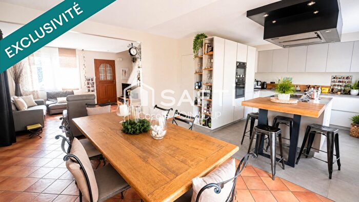 Ozoir-la-Ferrière, Vieux village, Armainvilliers, Notre Dame : Maison 5 pièces à vendre